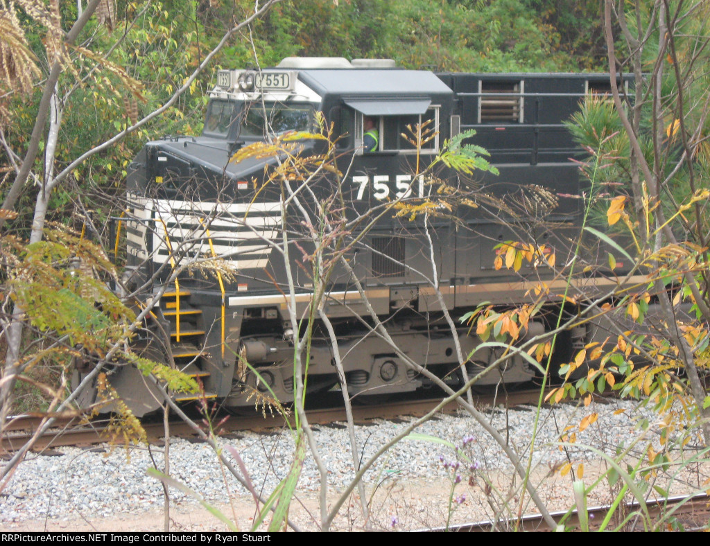 NS 67E waiting for the clear